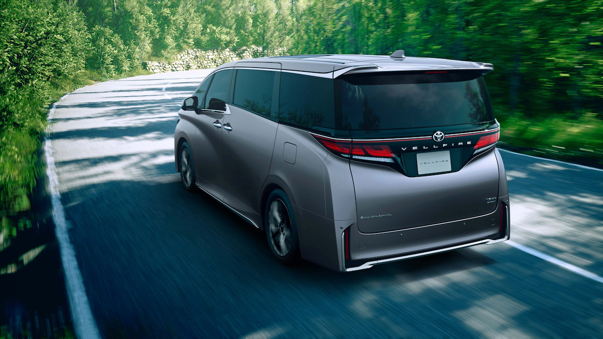 In 2025, Japan’s first minivan PHEV finally arrives! Toyota “Alphard ...
